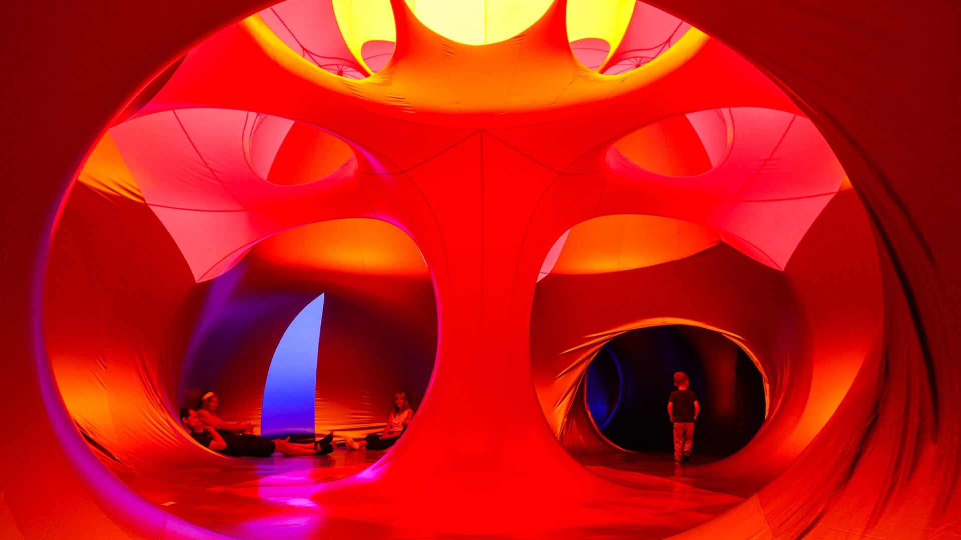 Luminarium Quodlumin - Bluedot Festival