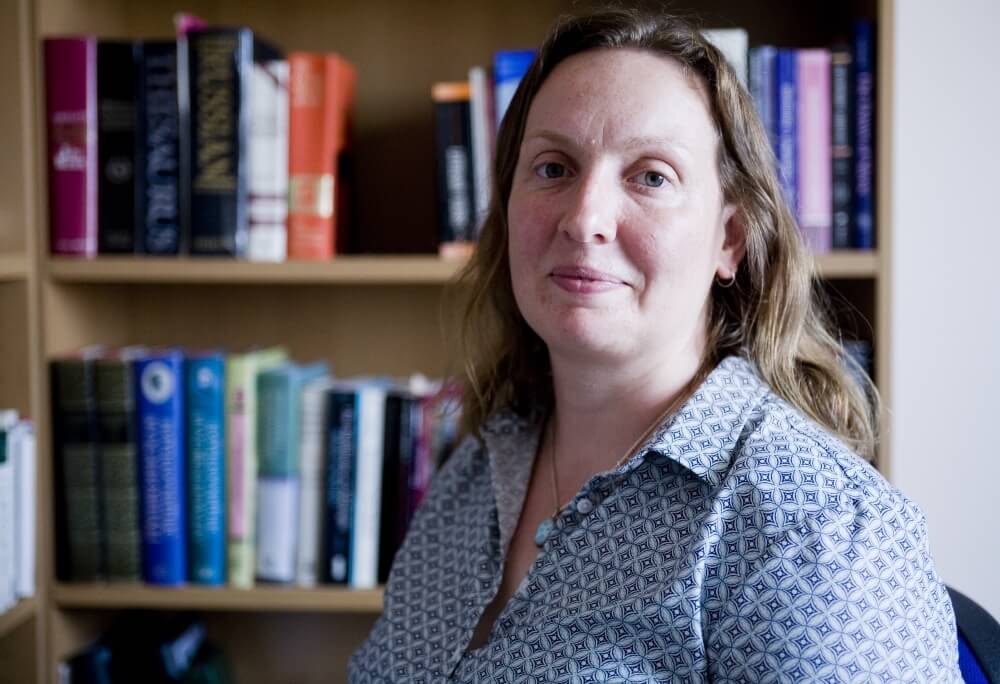 Rachel Platonov: Cold War Culture – Race to the Moon - Bluedot