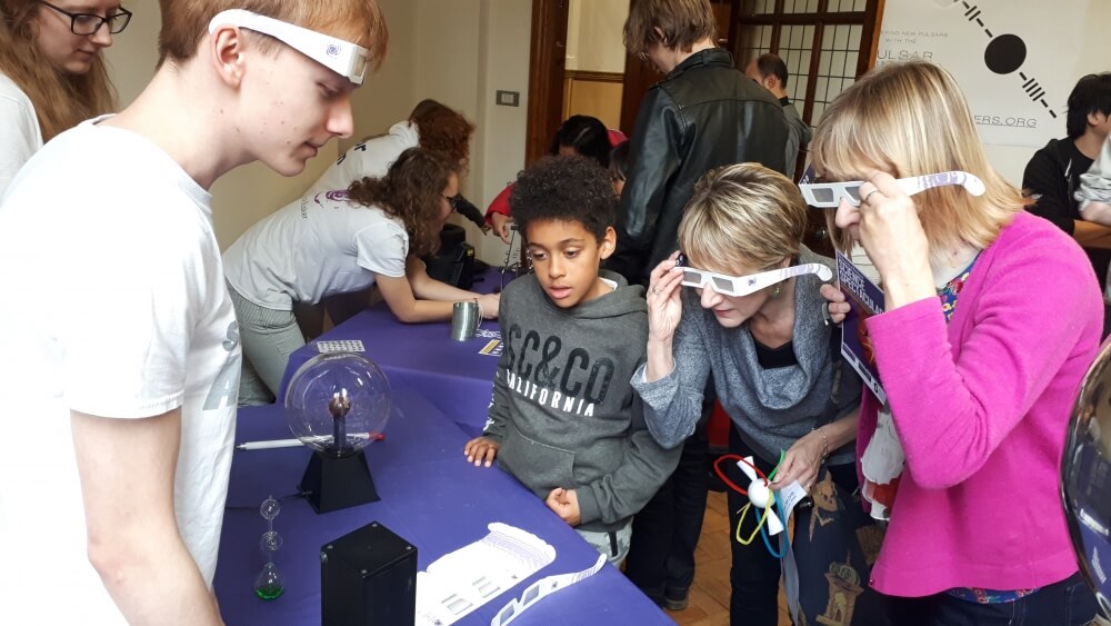 The University of Manchester: Physics Outreach - Bluedot