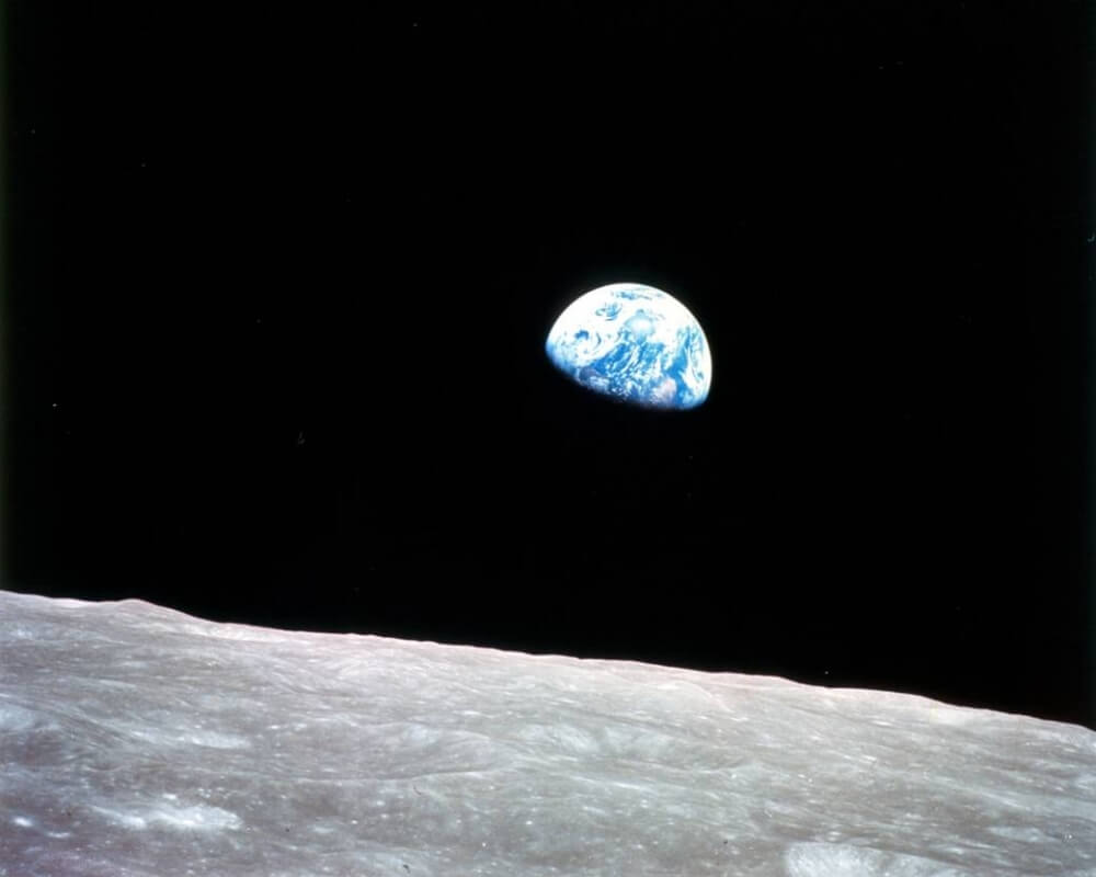 Ad Astra! – An Illustrated Guide to Leaving the Planet - Bluedot
